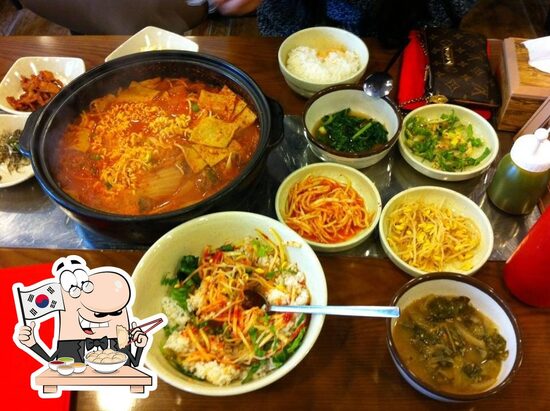 Samgwang Boribap restaurant, Busan, 16 Bujeon-ro 66beon-gil ...