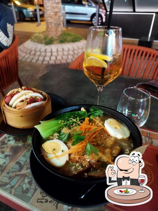 Mrs. Miyagi´s Playa de Las Américas Asian urban Kitchen in Playa de las ...