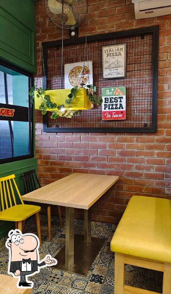 Biggies pizza, Chandausi - Restaurant menu, prices and reviews