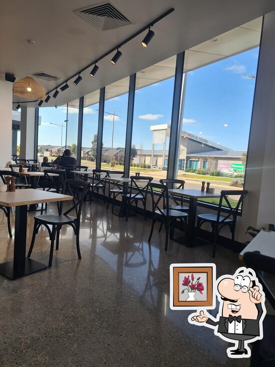 Skinny Dippers Cafe, Maddingley - Restaurant menu, prices and reviews