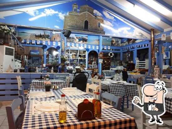 Flora Cocktail Bar, Protaras - Restaurant reviews