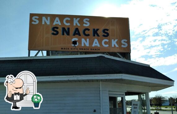 Mack City Snack Shack in Mackinaw City