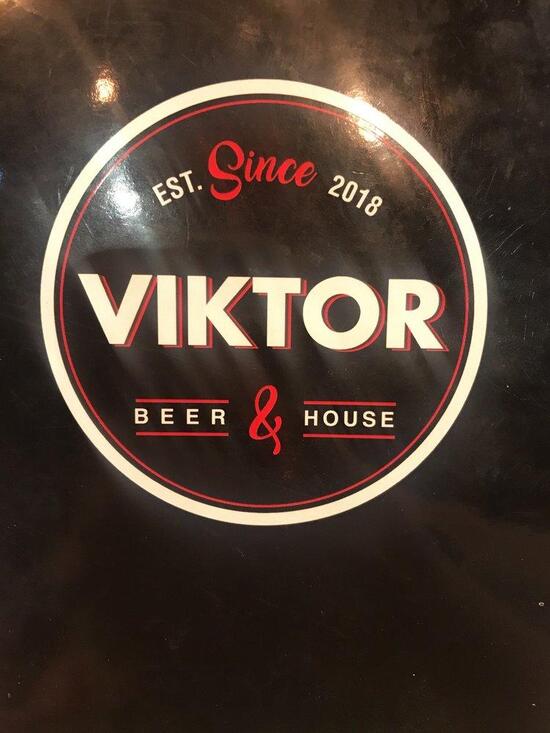 Menu at Viktor pub & bar, Lyon
