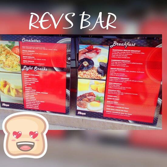 REVS, Laganas - Restaurant reviews