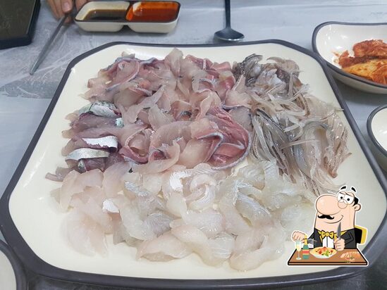 Menu at 삼형제횟집 restaurant, Donghae-si