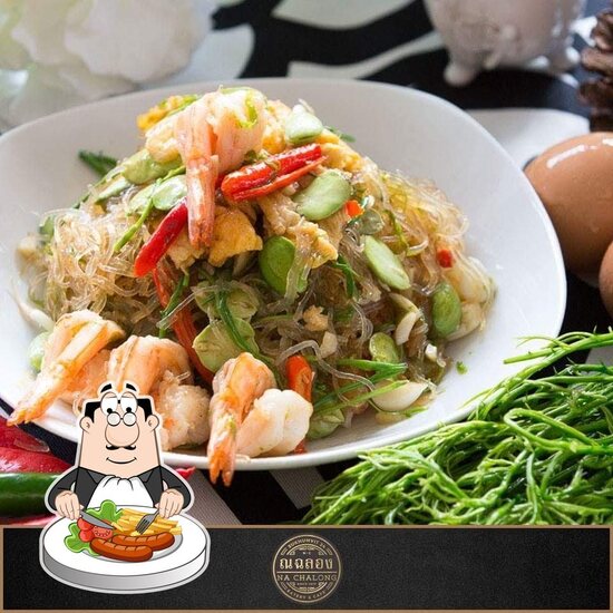 Na Chalong Eatery & Cafe, Bangkok - Menú del restaurante, precios y reseñas