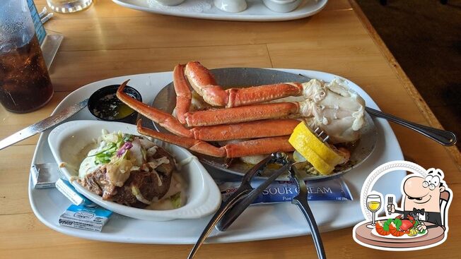 Castaways Restaurant, 23525 FL-40 W in Astor - Restaurant menu and reviews