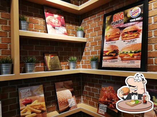 Burger King - Shell Gas Station Changwattana restaurant, Nonthaburi ...