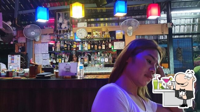 The Triangle Bar, Pattaya City - Restaurant reviews