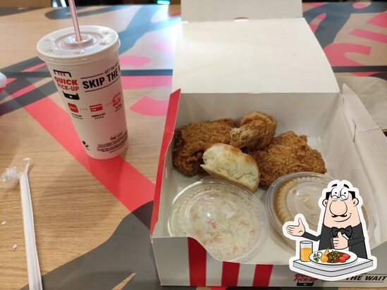KFC, New York City, 34th Street–Penn - Restaurant menu, prices and reviews