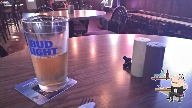 Bootleggers in Jetmore - Restaurant reviews