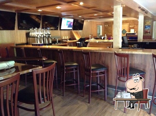 Lakeside Tavern & Marina - Restaurant menu, prices and reviews