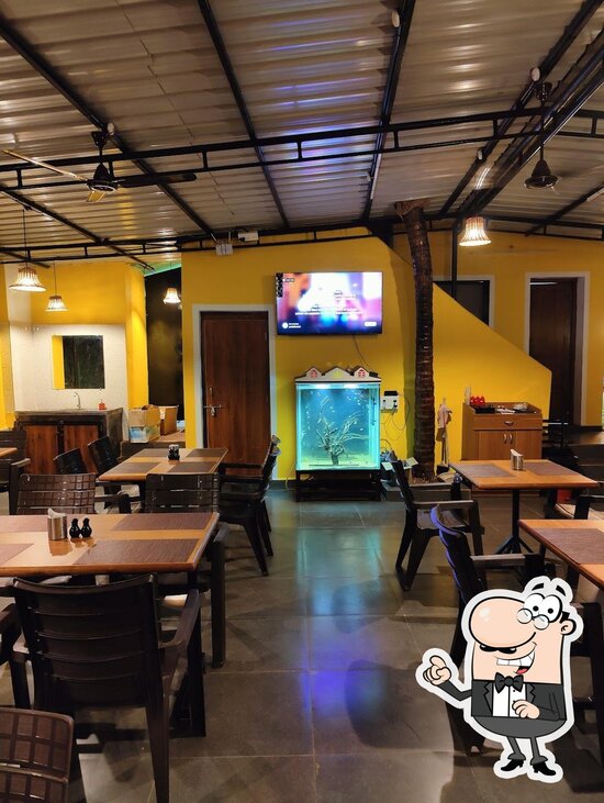 Mistur Kud Family Restaurant with Bar - Best Seafood restaurant in old ...