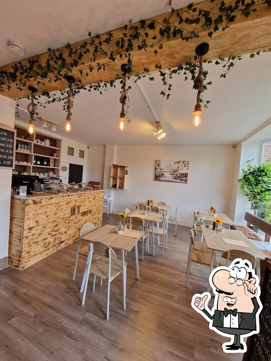 QT cafè in Birkenhead - Restaurant reviews