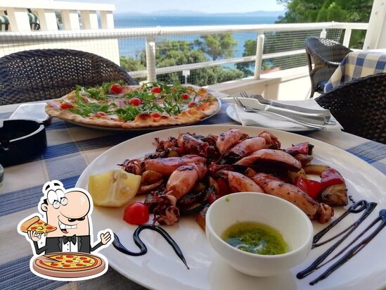 Pizzeria Surf, Brela - Restaurant menu and reviews