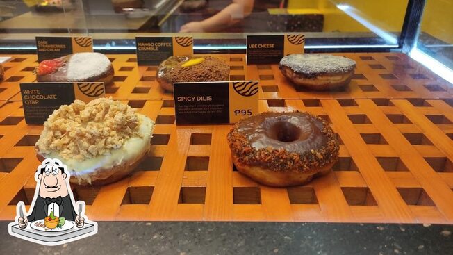 Rogue Doughnuts Podium, Mandaluyong - Restaurant reviews