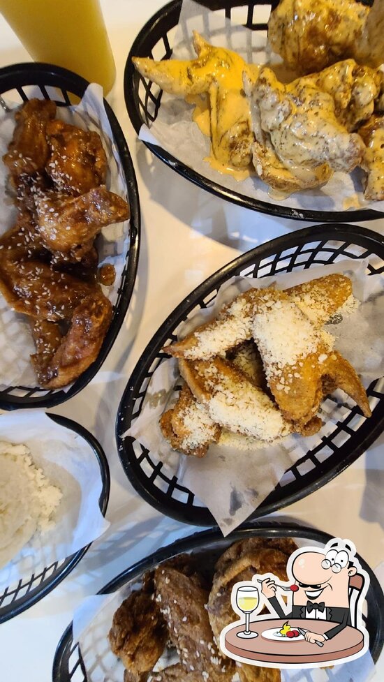 Toss Eat Buhay na Tubig restaurant, Imus - Restaurant menu and reviews