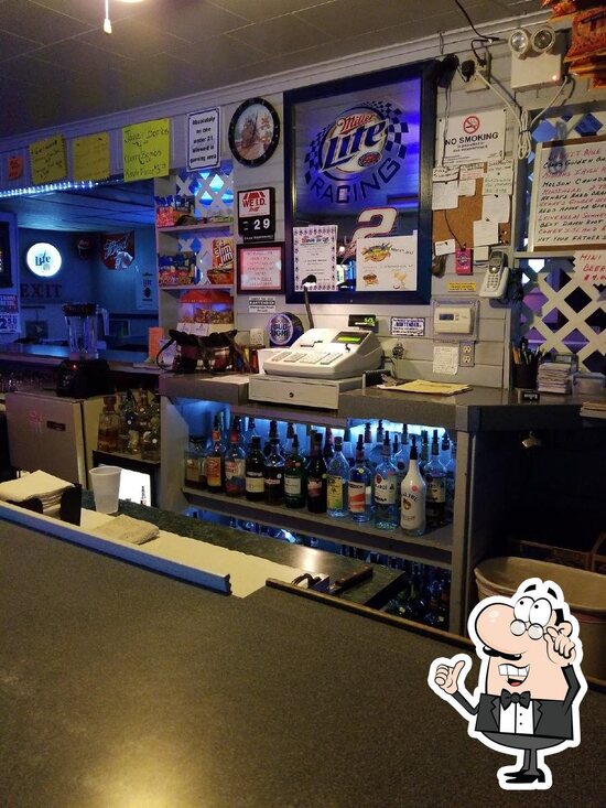 Garrett's Main Track Inn, Carbon Cliff - Restaurant menu, prices and ...