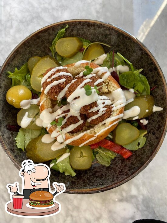 August cafe, Al Ain, 130th St - Restaurant reviews