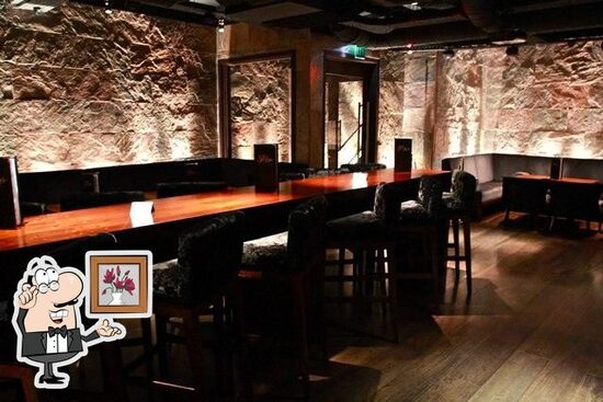 Neo Barbican, 14-17 Carthusian St in London - Restaurant menu and reviews