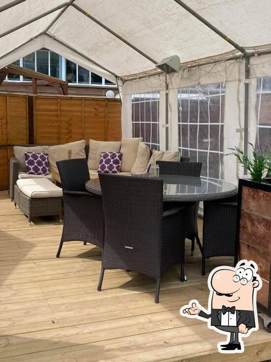 Cross Keys Inn, Usk - Restaurant menu, prices and reviews
