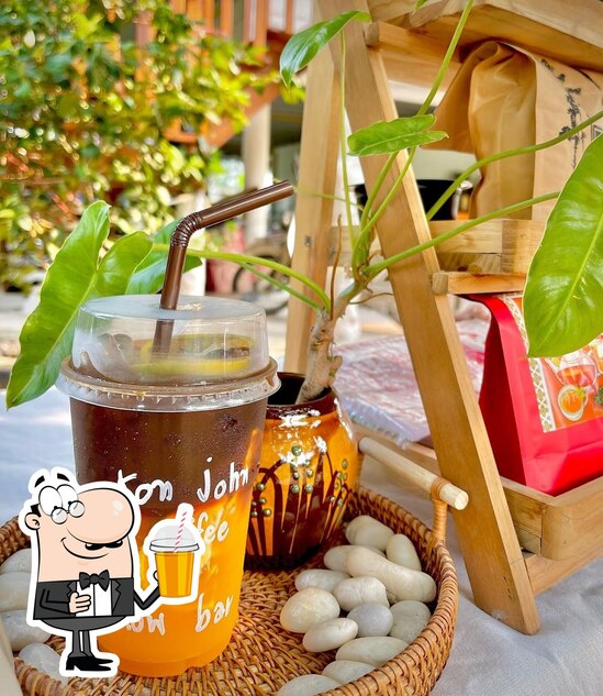 Kon John coffee restaurant, Khao Khansong