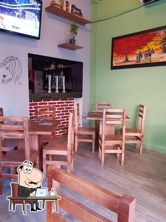 la Fábula -Food Books Beer (la Casa de los Chilaquiles) in Mazatlán ...