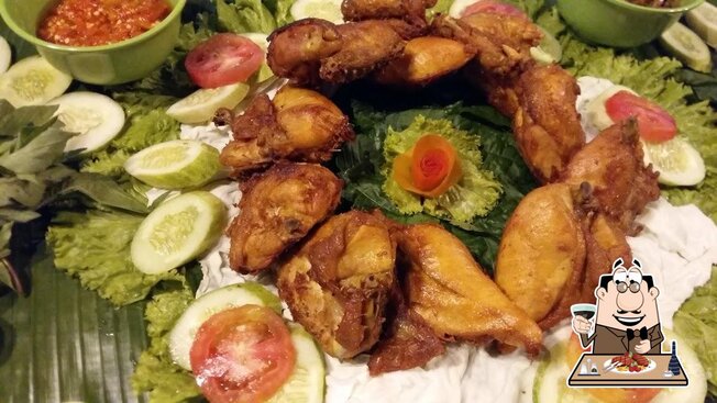 Pub y bar Saung Pak Ewok Air Mancur, Bogor - Opiniones del restaurante