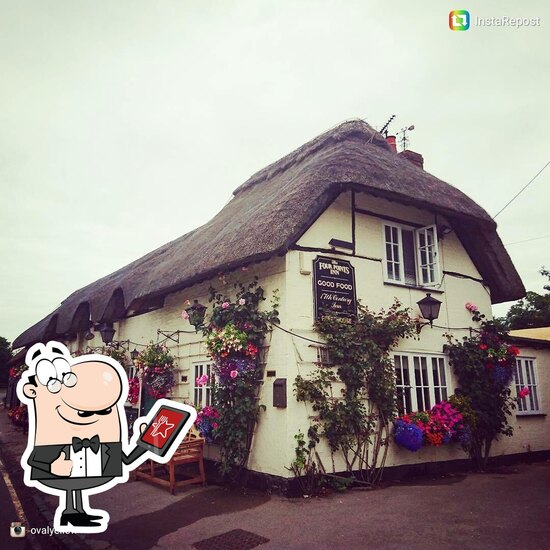 Menu at The Four Points pub & bar, Aldworth