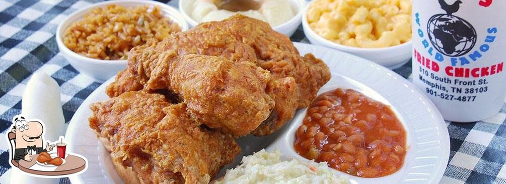 Gus's World Famous Fried Chicken, 310 S Front St in Memphis ...