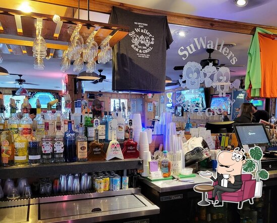 Suwallers Bar & Grill, St. Louis - Restaurant menu, prices and reviews
