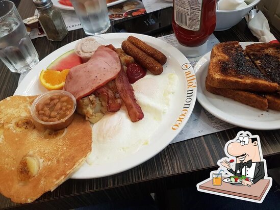 Allô mon Coco restaurant, Montréal, 7999 Boulevard des Galeries-d'Anjou ...