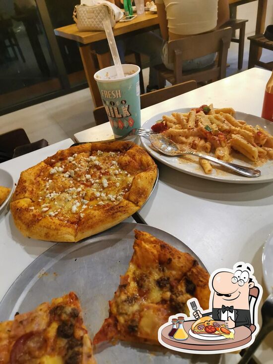Pizza Telefono UST, Manila - Restaurant menu, prices and reviews