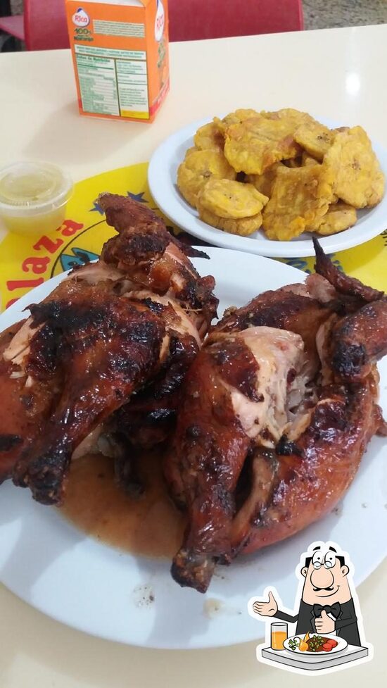 La Plaza Del Pollo restaurant, Santo Domingo, Av Nicolás de Ovando Esq ...