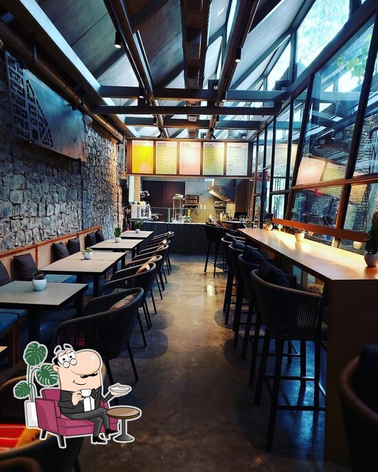 Banyan Tree Cafe, Mumbai - Restaurant menu, prices and reviews