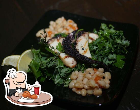 Talon Bar in New York City - Restaurant menu and reviews