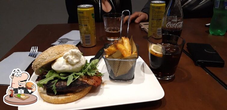 Revolution Fast Food Gourmet, Larino - Restaurant reviews