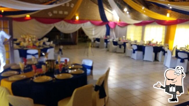 N12 OUTSPAN RANCH MOTEL. - Restaurant menu, prices and reviews