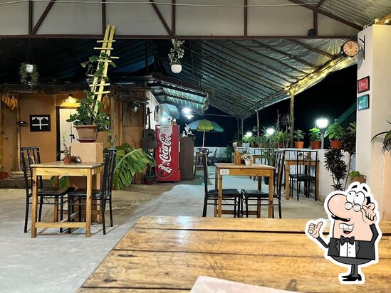 Mayel Lyang Cafe & Restaurant, Kalimpong, Justice Biswas Rd ...