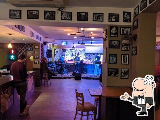 The Indie Lounge, 634 Bristol Rd in Birmingham - Restaurant reviews