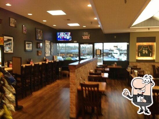 3 Pigs Bar B-Q, Bellevue - Restaurant menu, prices and reviews