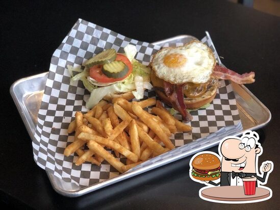 Playmakers Sports Bar and Grill in Battle Ground - Restaurant menu and ...