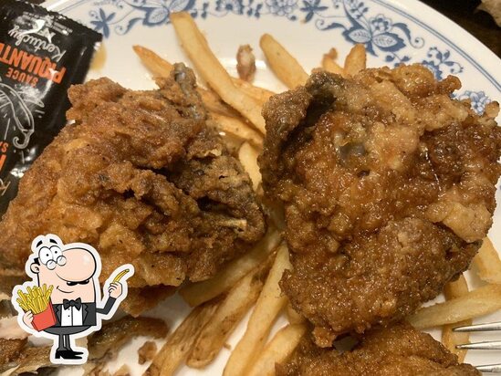 KFC, 2567 Eglinton Ave E in Toronto - Restaurant menu and reviews