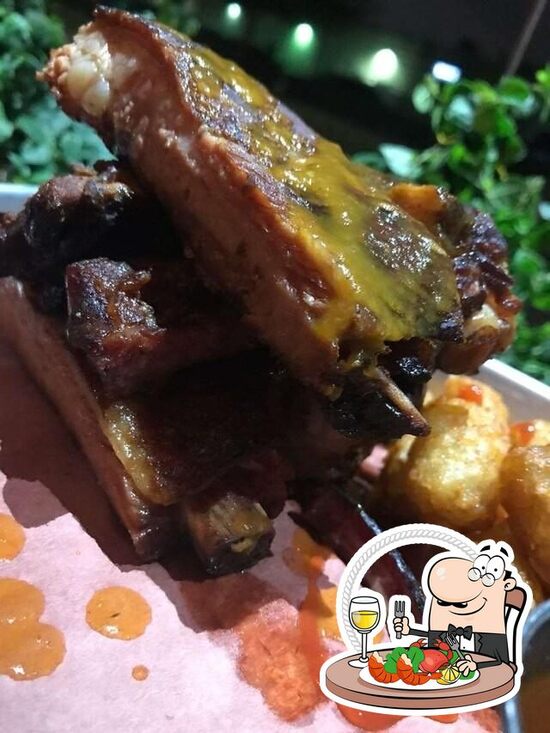 FM Kitchen & Bar, 1112 Shepherd Dr in Houston - Restaurant menu and reviews