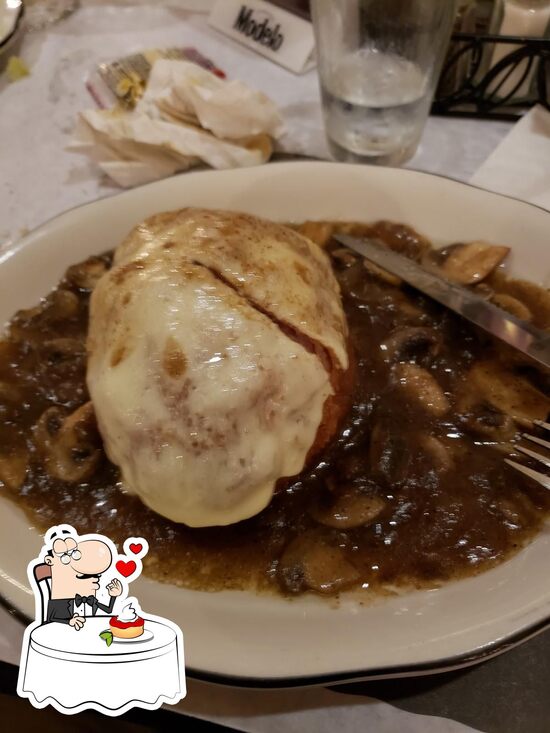 Filippo's Italian Restaurant in Milwaukee - Restaurant menu and reviews