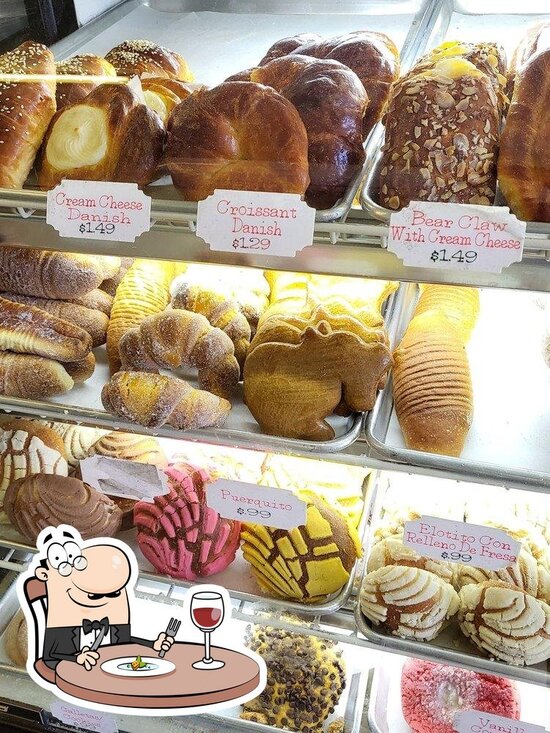 Menu at NaVis Bakery, Rosemead