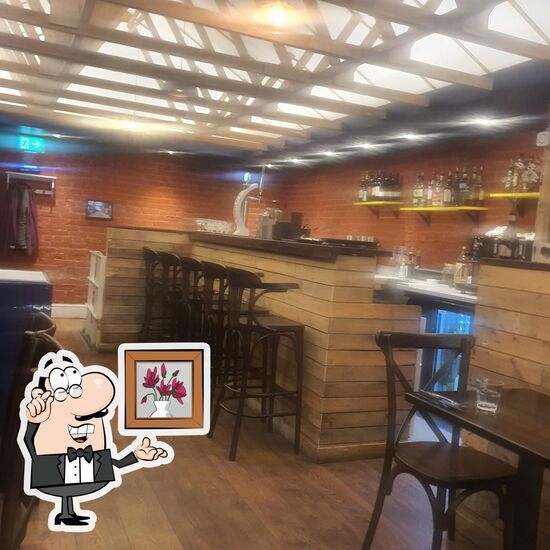 Blue Bell, Chester - Restaurant menu, prices and reviews