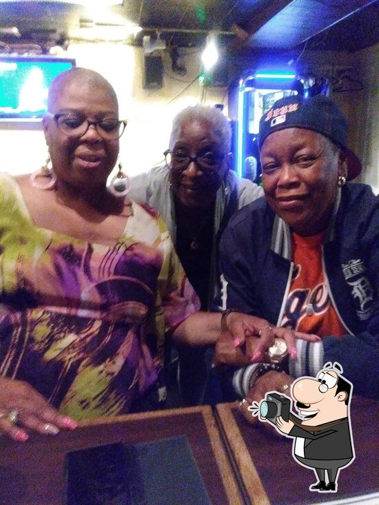 Jolly Old Timers in Detroit - Restaurant reviews