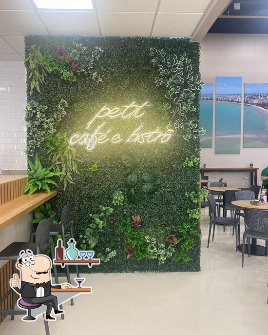 petit cafe e bistro, Maceió - Restaurant menu, prices and reviews