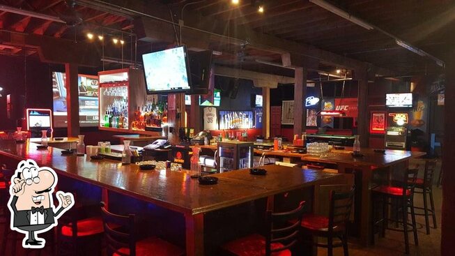 Halftime Bar & Grill in Guthrie - Restaurant reviews